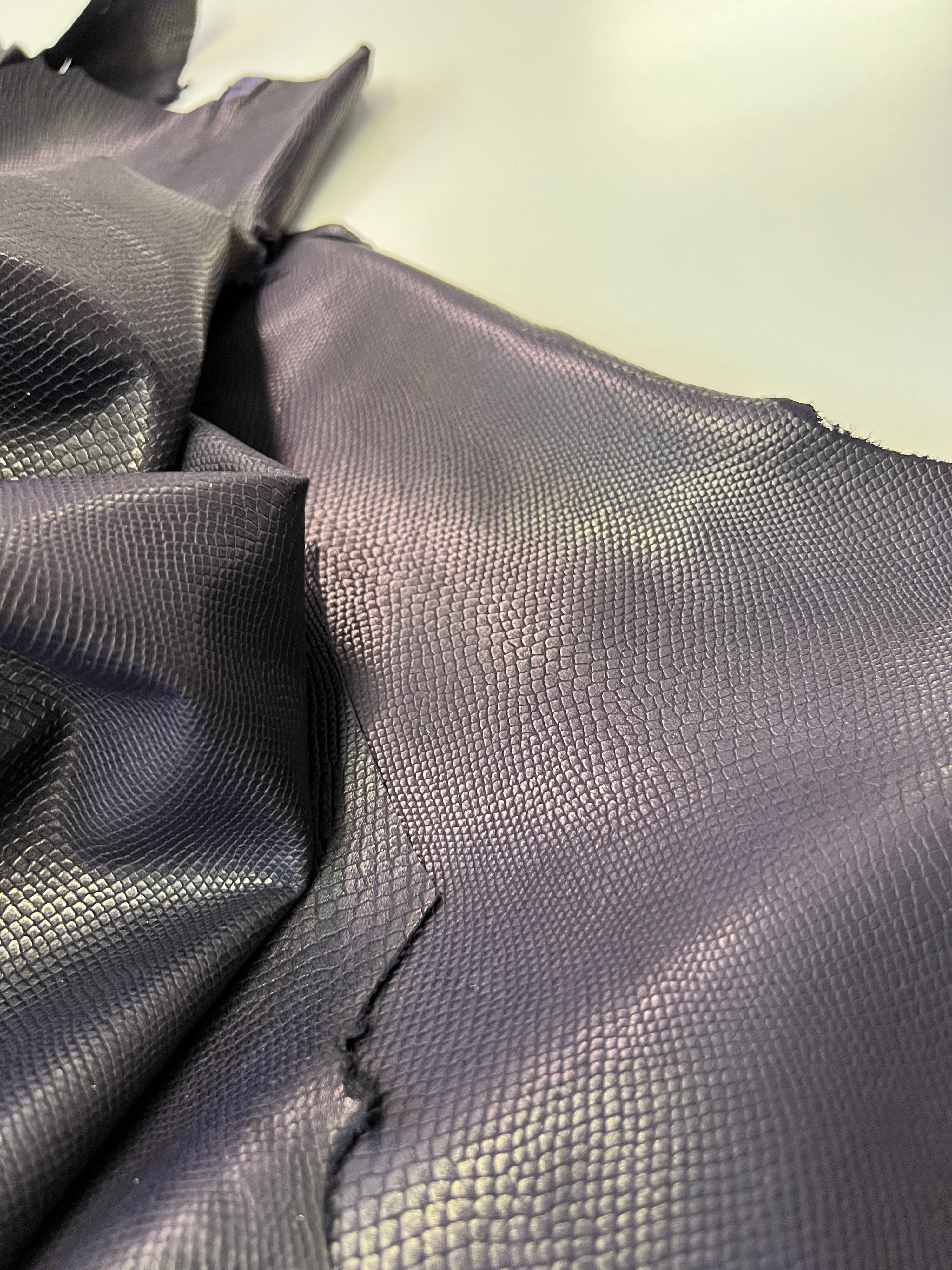Leather Embossed Fish Scale Lambskin Leather Hide Skin